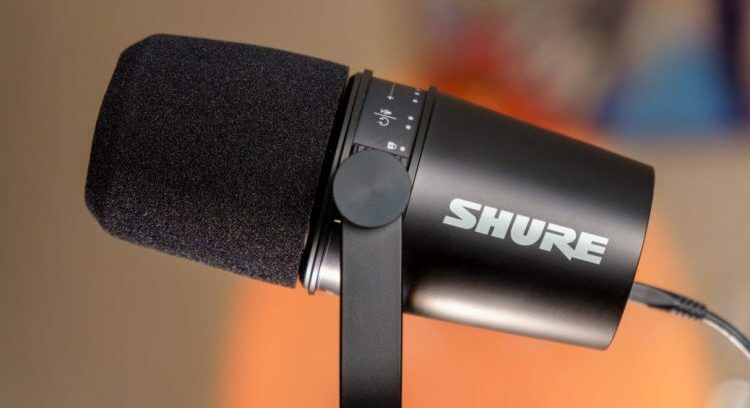 dynamic microphone uses